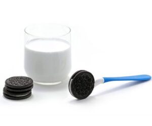 Oreo Dunking Spoon
