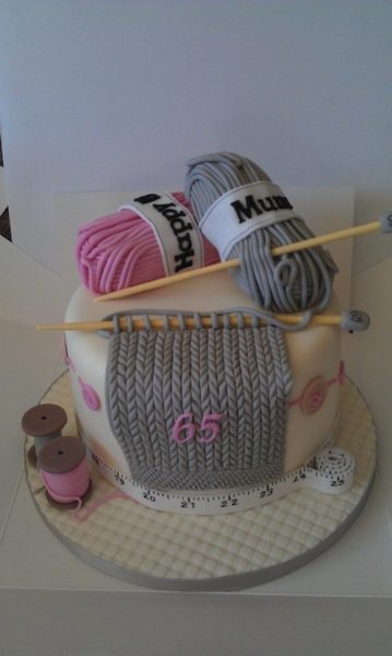 16 Creative Craft-Themed Cake And Dessert Ideas