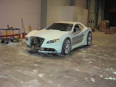 This Beaten Up Old Car Undergoes An Astounding Transformation