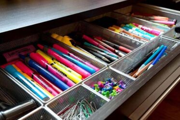 15 Awesome DIY Ways to Organize Your Office - Part 1
