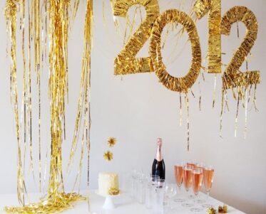 17 Awesome Ideas For New Years Eve Parties
