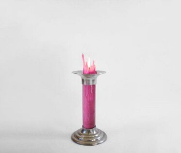 This Creative Candle Holder Makes Your Candles Last Twice As Long