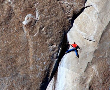These Guys Are The First Ever To Free-Climb 3,000 Feet Up The Most ...