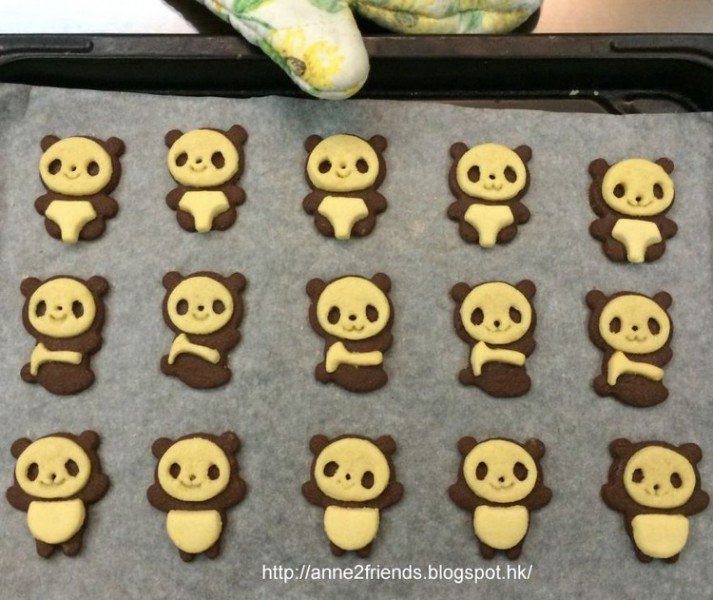 Anne Widya Makes The Cutest Cookies With The Best Kind Of Ingredients