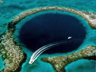 Incredibly Deep And Scary Holes That Will Send Shivers Down Your Spine