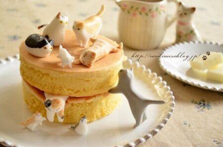 These Cat-Shaped Sweets Look Deliciously Cute