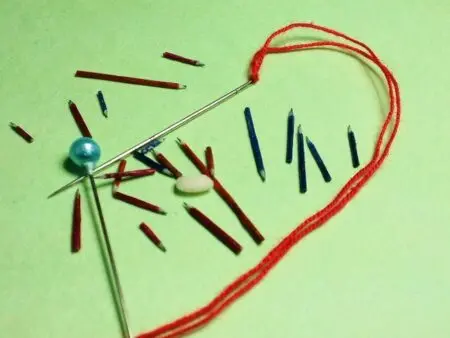 Artist Yukari Ehara Creates The Cutest Award-Winning Microart Ever