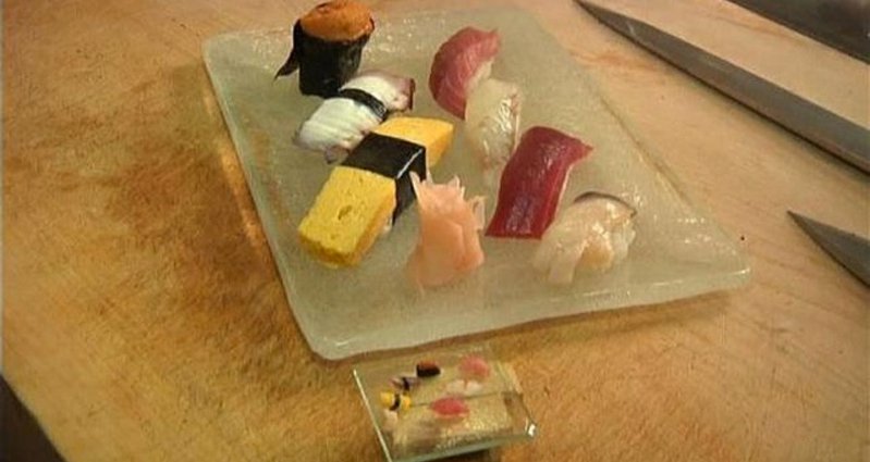This Restaurant In Tokyo Sells Mini-Sushi That Looks Adorable