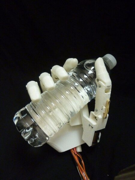 This Low-Cost DIY Hand Could Be The Future Of Afforable Prosthetics