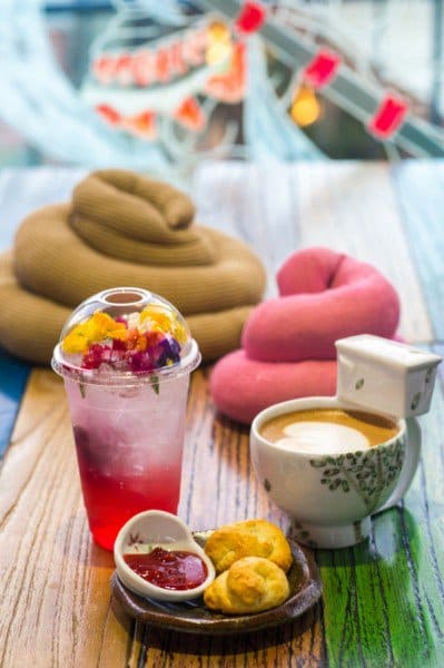 This Totally Bizarre Poo-Themed Cafe In South Korea Is Surprisingly Cute