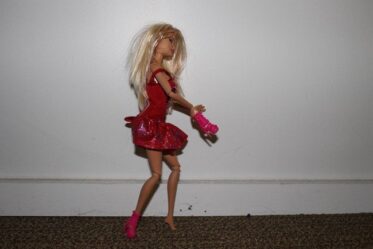 20 Pictures That Tell The Story Of A Night Out Using Barbie And Her Pals