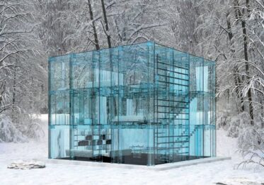 14 Gorgeous Glass Houses You'll Wish You Lived In
