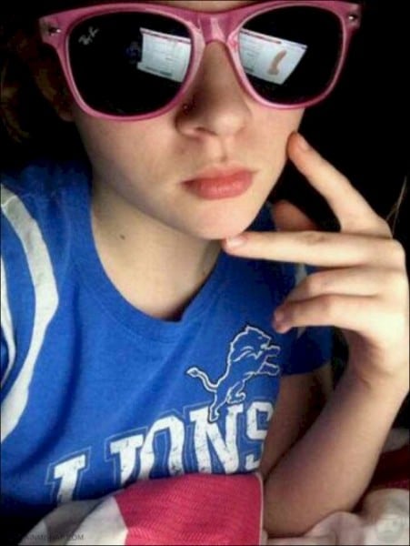 10 Reflection Fails That Will Make You Think Twice About Taking Photos ...