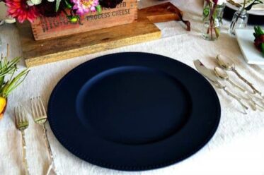 12 Awesome DIY Hacks To Make Your Dinner Party Unique