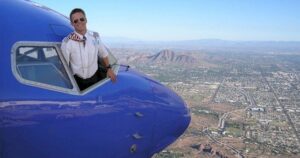 10 Reflection Fails That Will Make You Think Twice About Taking Photos ...