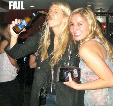 12 Of The Most Embarrassing Nightclub Photos You've Ever Seen