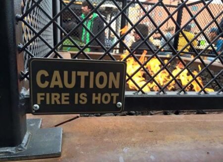 13 Funny Signs That Will Make You Worry About Humanity