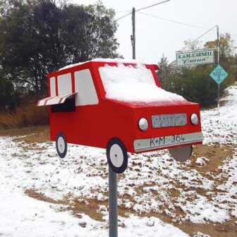 13 Awesomely Unique Mailboxes That Will Make You Want To Upgrade Your Own