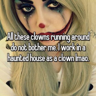 12 Creepy Confessions From Haunted House Workers