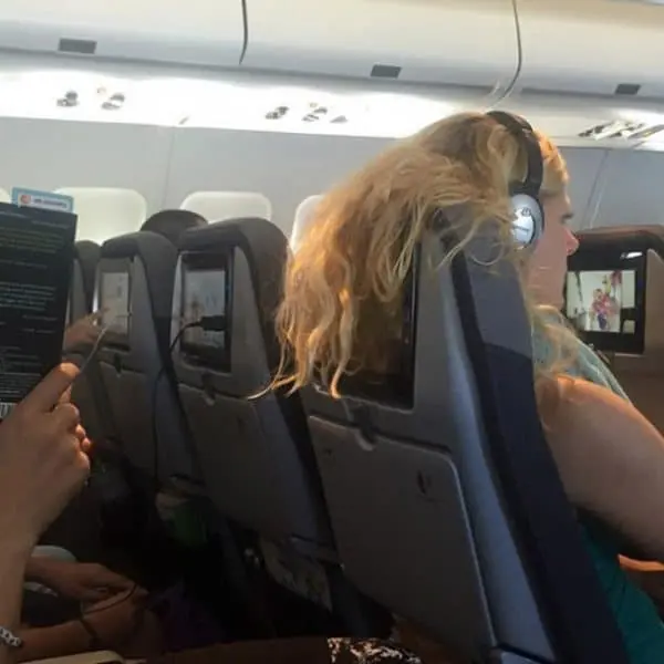 14 Crazy Things Spotted On Flights