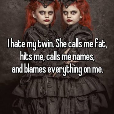 Shocking Reasons That Twins Hate Each Other