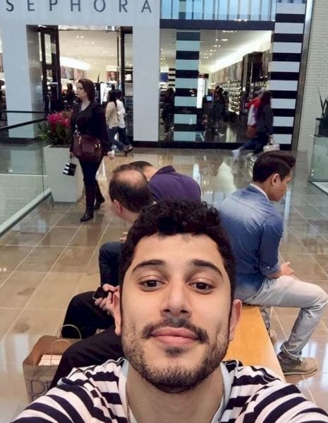 Men Hate Shopping and These Hilarious Photos Will Prove It