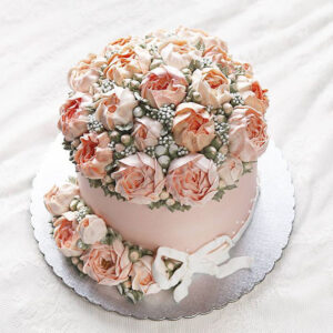 30 Blooming Flower Cakes for an Artfully Scrumptious Way to Welcome Spring