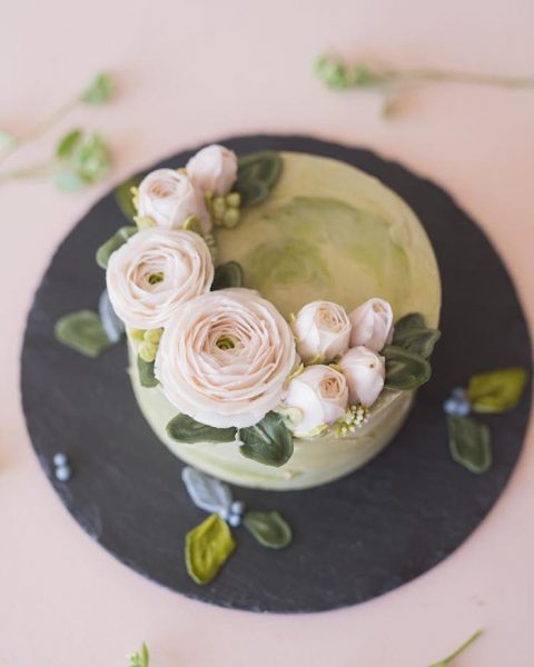 30 Blooming Flower Cakes for an Artfully Scrumptious Way to Welcome Spring