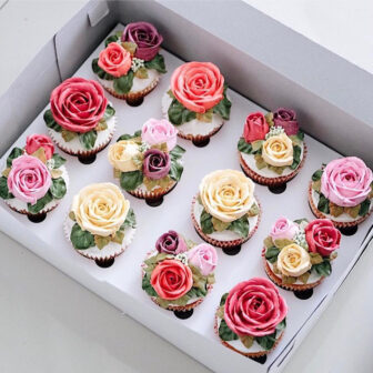 30 Blooming Flower Cakes for an Artfully Scrumptious Way to Welcome Spring