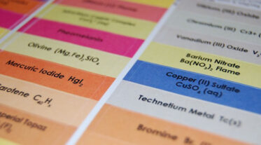 Chemistry "Element" Crayons Help Kids Learn the Periodic Table While ...
