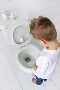 Parents Everywhere Are Loving This New Potty-Training Bullseye Light
