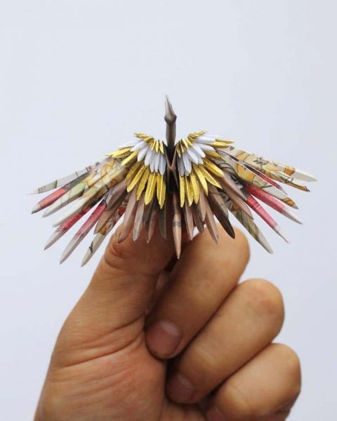 Romanian Artist Creates Beautiful Paper Cranes With Great Detail
