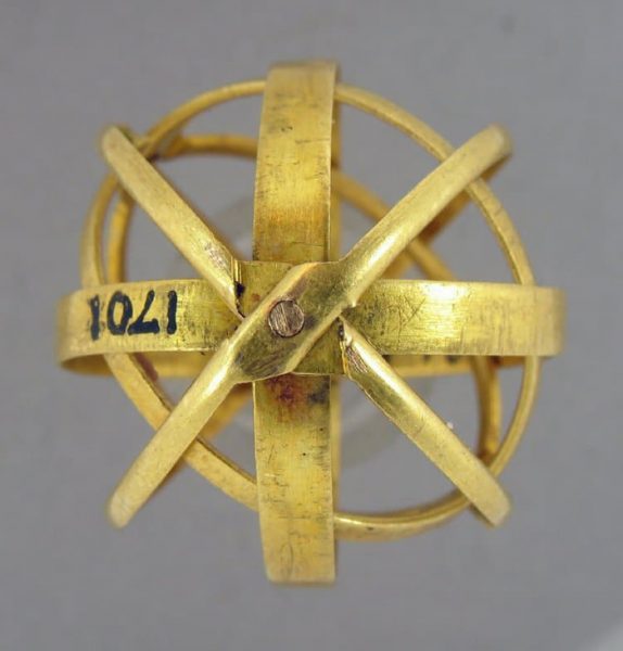 400-Year-Old Rings Transform Into Spheres Used For Astronomy