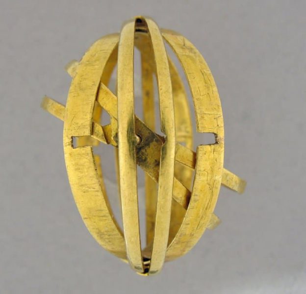 400-Year-Old Rings Transform Into Spheres Used For Astronomy