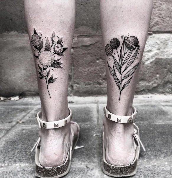 45 People Showing Off Their Awesome Leg Tattoos