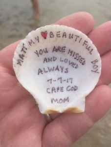35 Fascinating Things People Have Found On The Beach