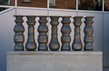 Ceramicist Greg Payce Designs Vases That When Put Together Create ...