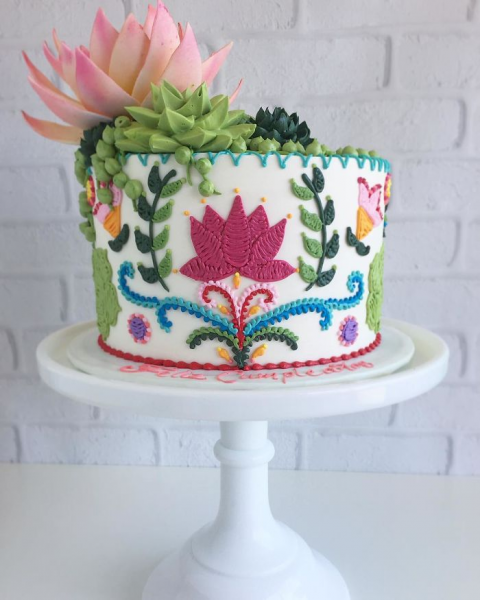 Talented Baker Leslie Vigil Creates Intricately Designed Cakes That ...