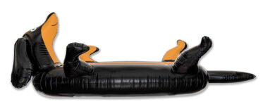 A Giant Sausage Dog Pool Float Exists And It’s All You Need For The Summer