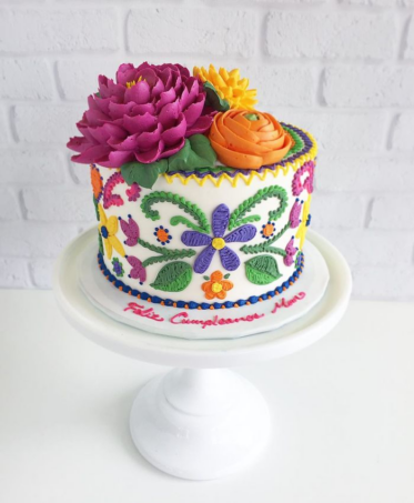 Talented Baker Leslie Vigil Creates Intricately Designed Cakes That ...