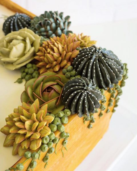 Baker Leslie Vigil Creates Beautifully Realistic Buttercream Cakes ...