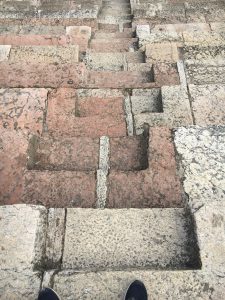 40 Bad Stair Designs That Definitely Need A Rethink