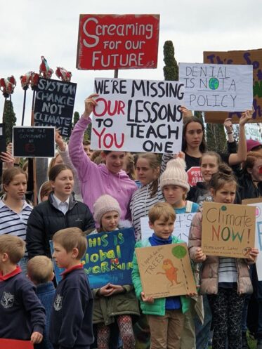 30 Clever Signs Spotted At The 2019 Global Climate Strike