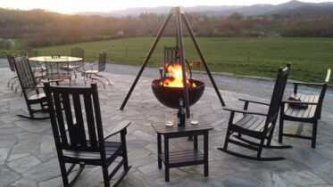 "Cowboy Cauldron" Have A Fire Pit That Can Be Used As A Table, A BBQ ...