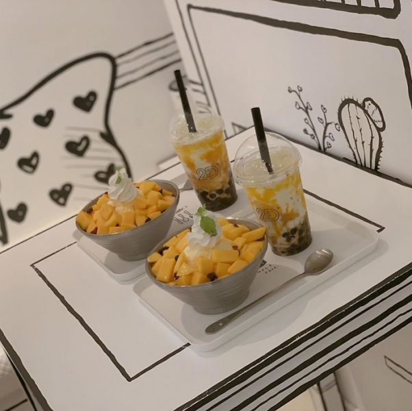 "2D Cafe" In Japan Is A Real Cafe And Looks Just Like A Cartoon