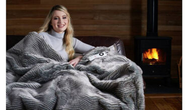 You Can Now Get Fluffy Heated Throws That Will Keep You Warm Through Winter