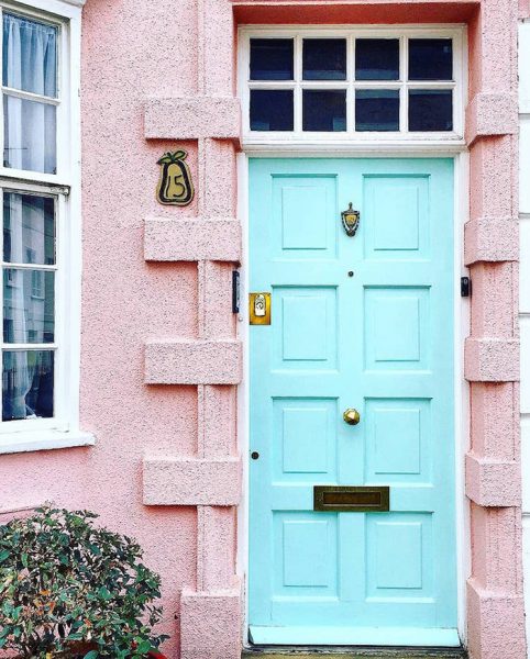Bella Foxwell Captures The Beauty Of London's Colorful Front Doors