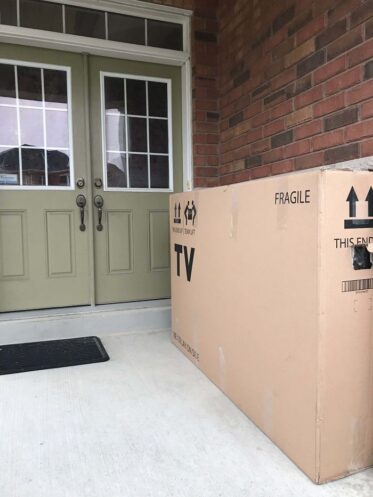 45 Customers Share Their Nightmare Encounters with Delivery Guys | FizX