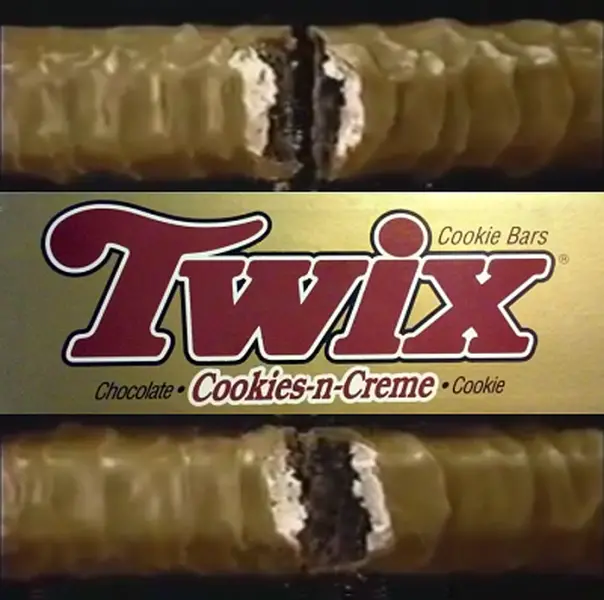 After 30 Long Years Twix Cookies & Creme Bars Are Making A Comeback