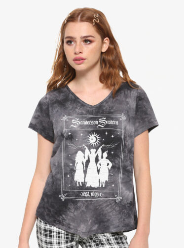 Hot Topic's New Hocus Pocus Clothing Collection Looks Absolutely Wicked